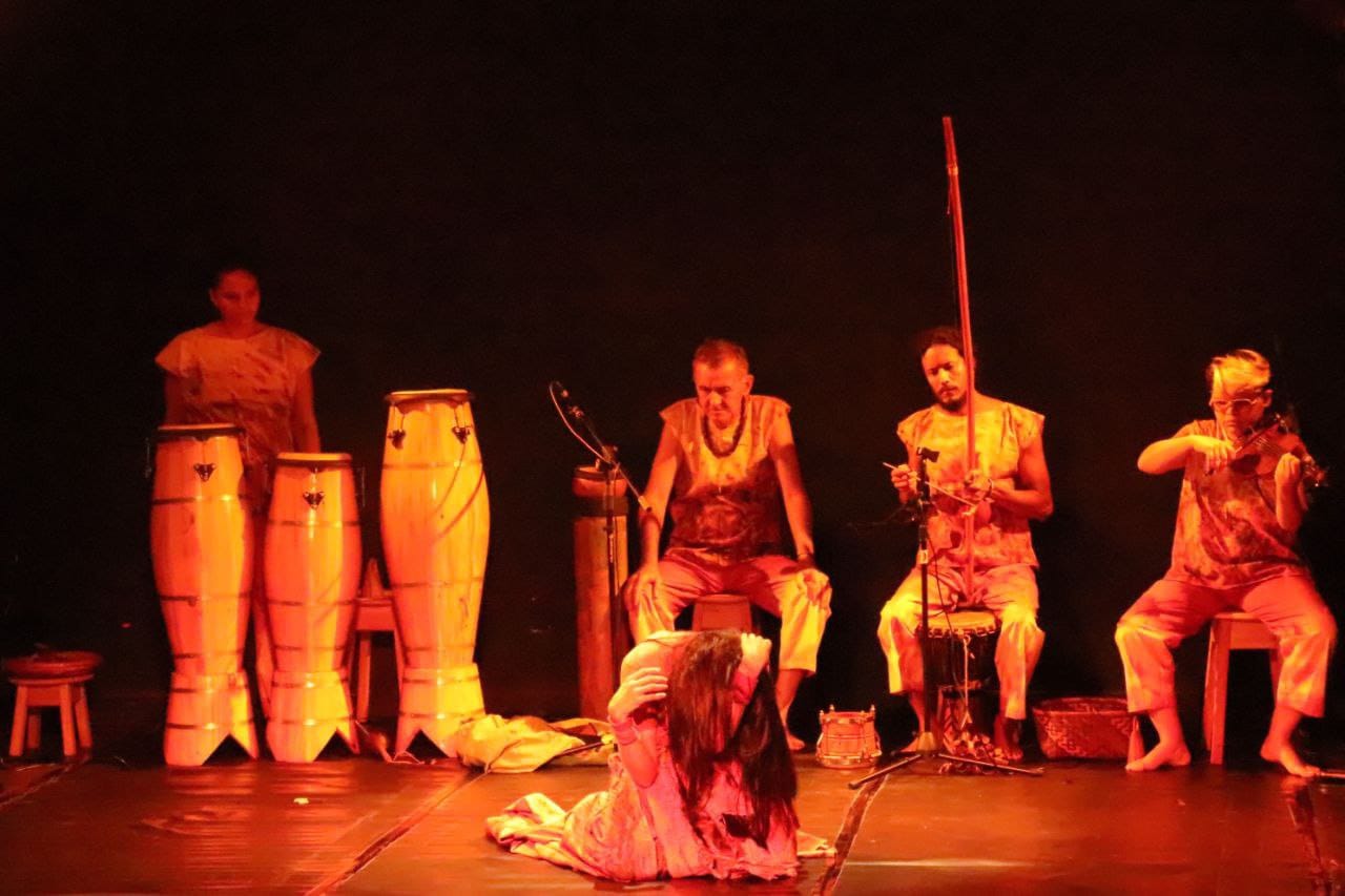 Oficina aborda técnicas de improviso e leitura de movimento corpóreo no ...