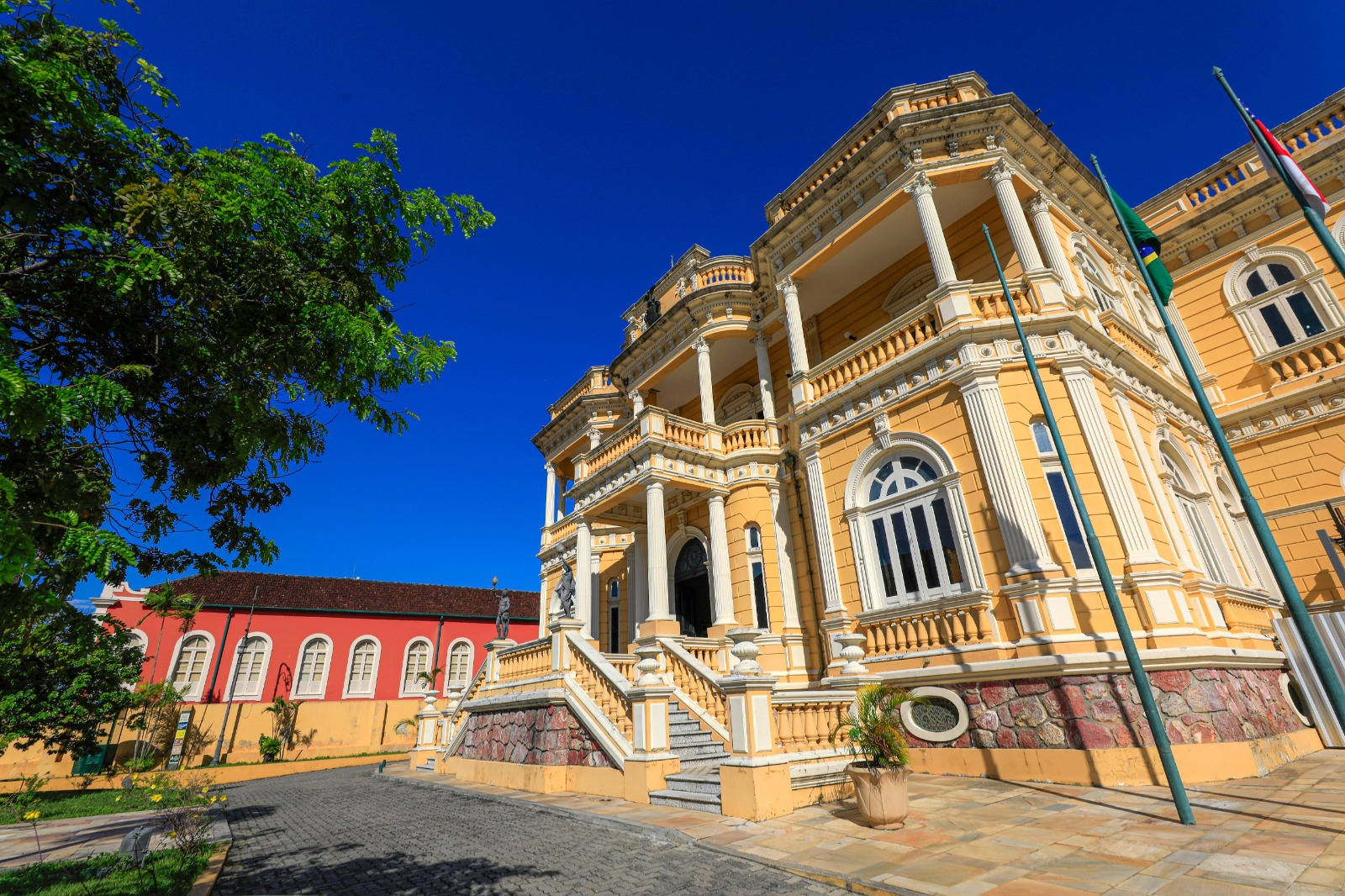 Centro Cultural Palácio Rio Negro comemora 26 anos com programação ...