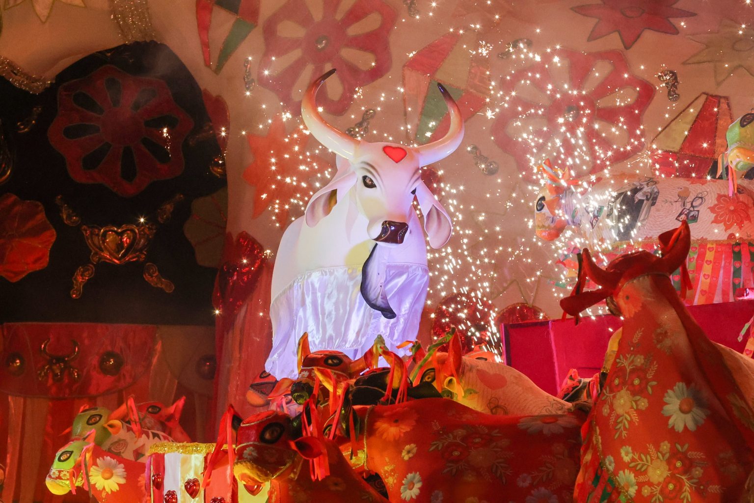 Parintins 2023: Caprichoso conquista o bicampeonato no 56º Festival Folclórico de Parintins ...